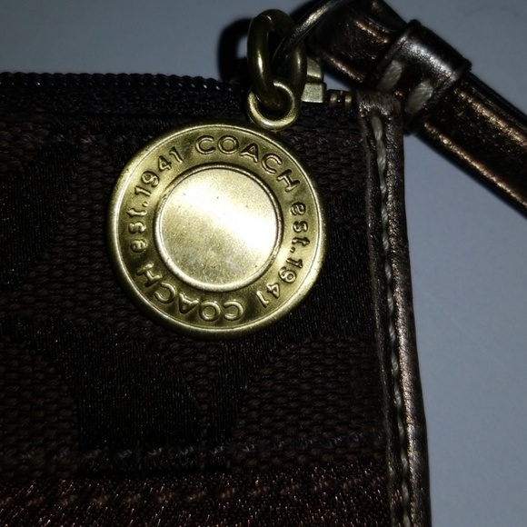 Coach | Bags | Coach Signature Logo Brown Credit Card Wallet Nwot ...